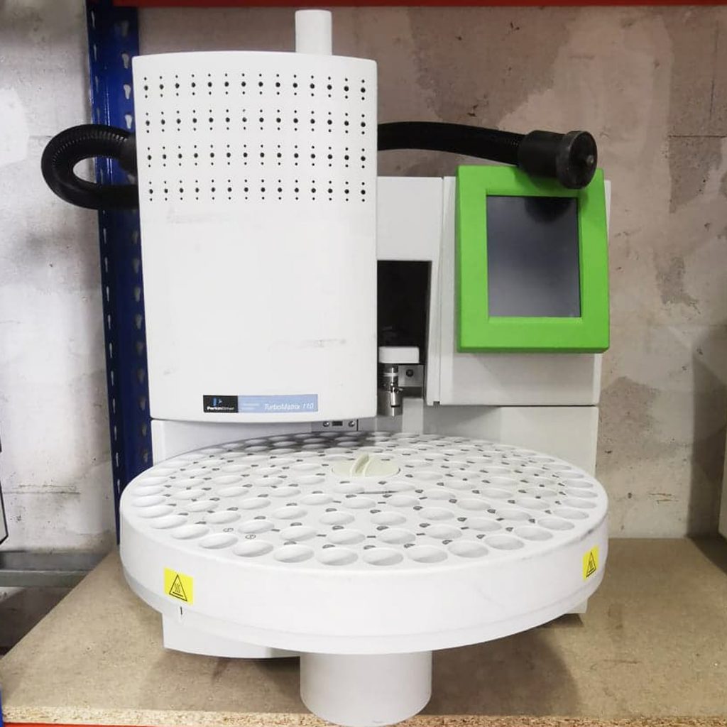 GC Clarus 580 SQ8S MS + FID, Perkinelmer - Cj lab